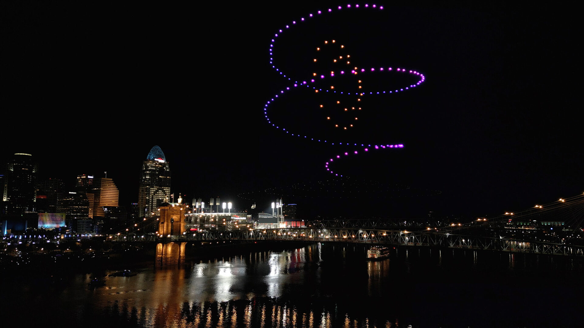 Cincinnati, Ohio Drone Show for Blink Art Festival 2022