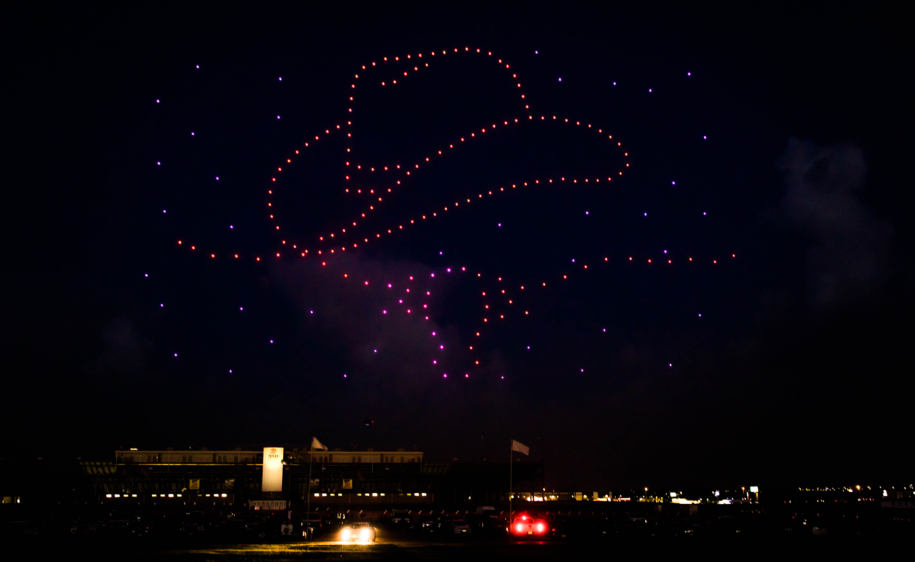 Sky Elements at Nascar All Star Race - Sky Elements